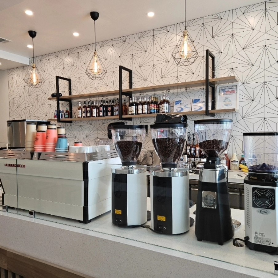 PEARLAND LOCATION – Luce Coffee Roasters